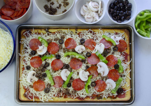 Crazy Crust Pizza – Live Play Eat