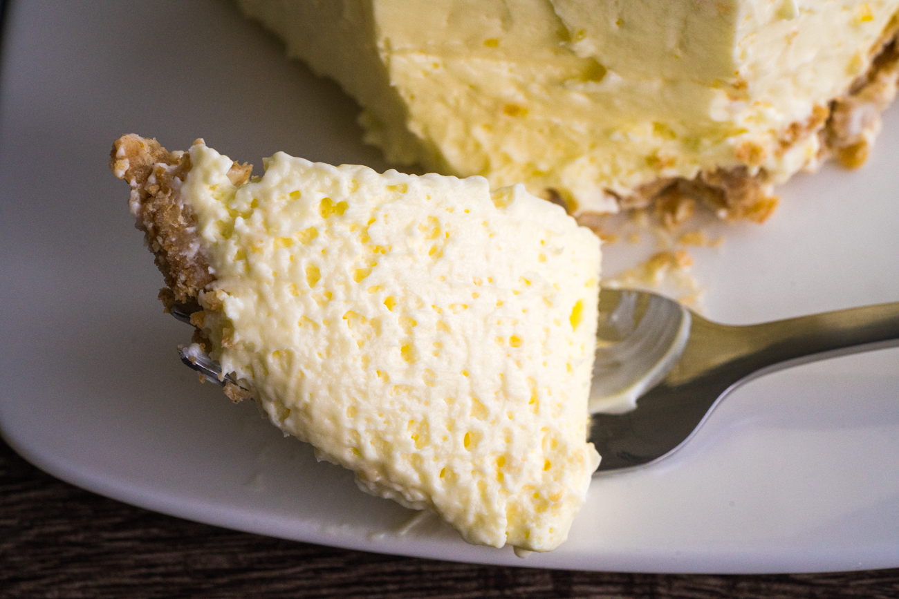 No-Bake Lemon Cheesecake Bars – Live Play Eat