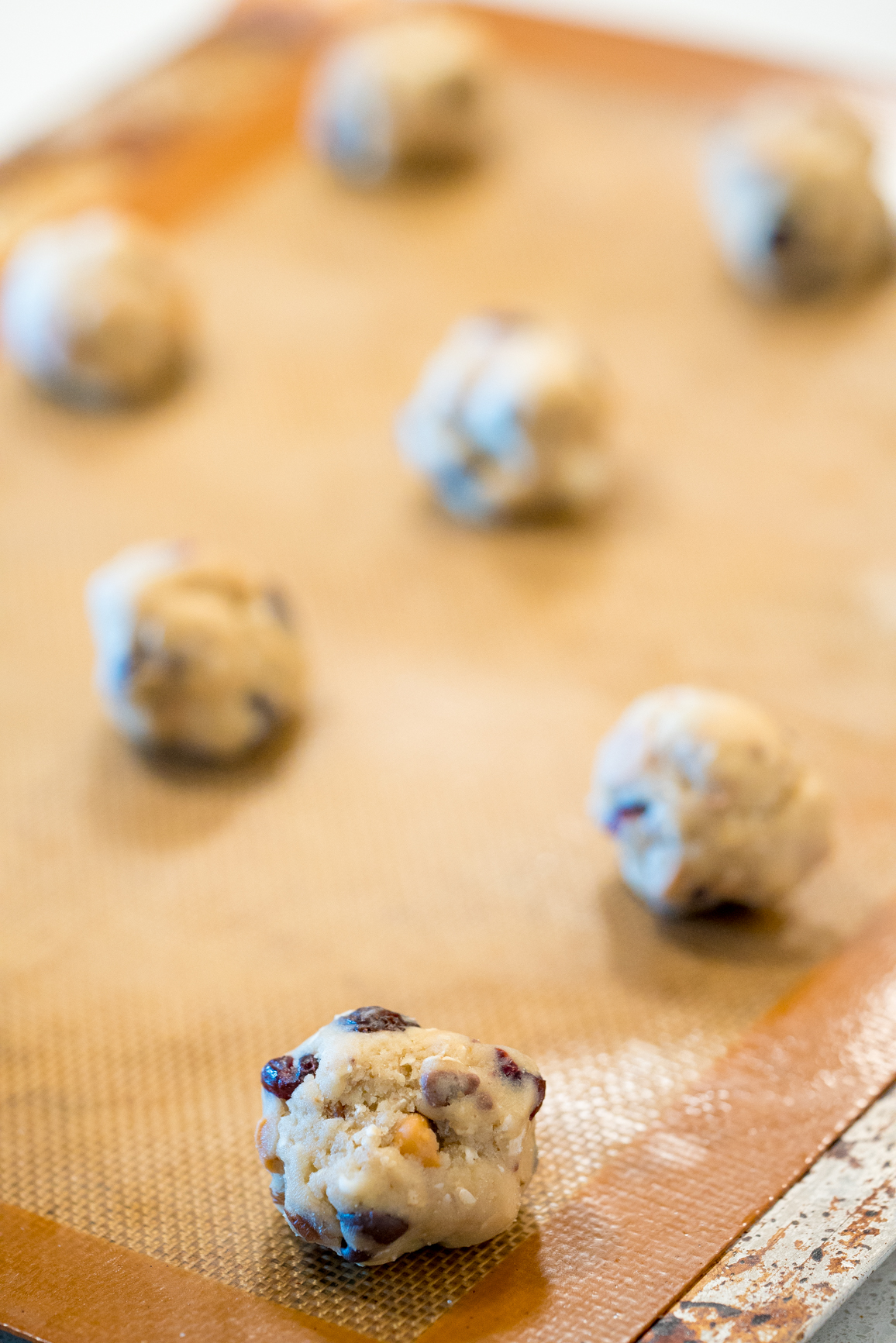 Kitchen Sink Cookies – Live Play Eat