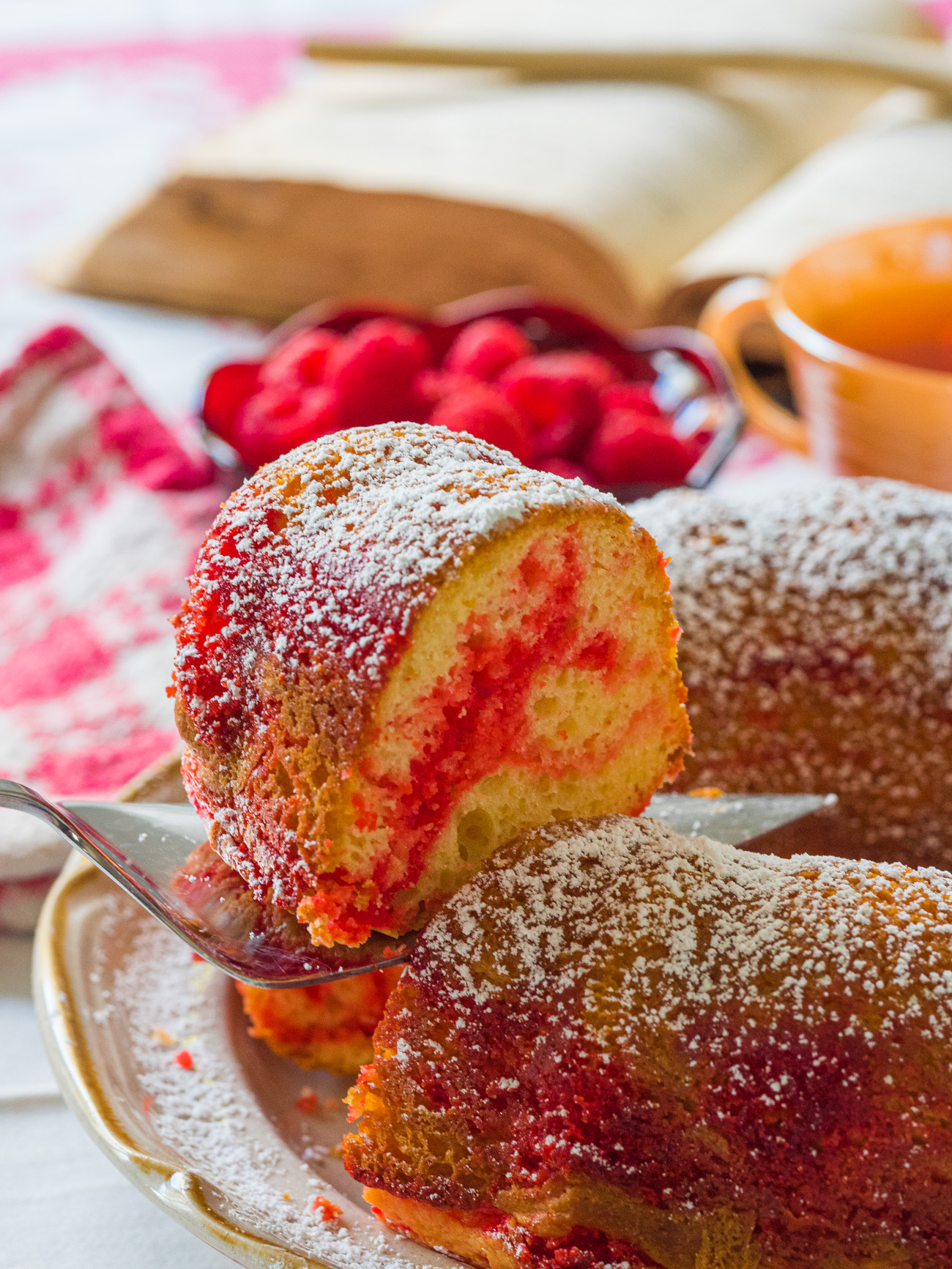 Ruby Slipper Cake – Live Play Eat