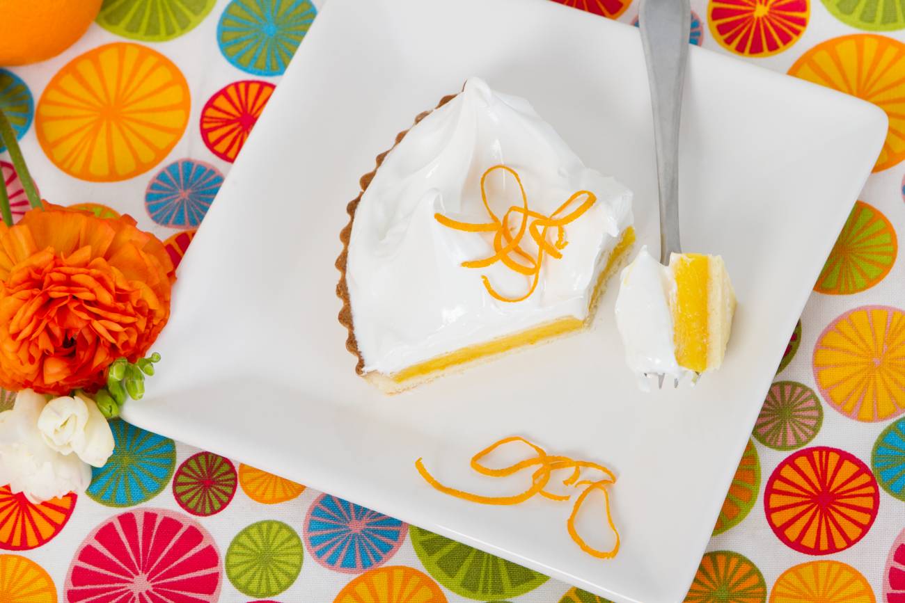 Classic Vintage Recipe: Orange Meringue Pie – Live Play Eat