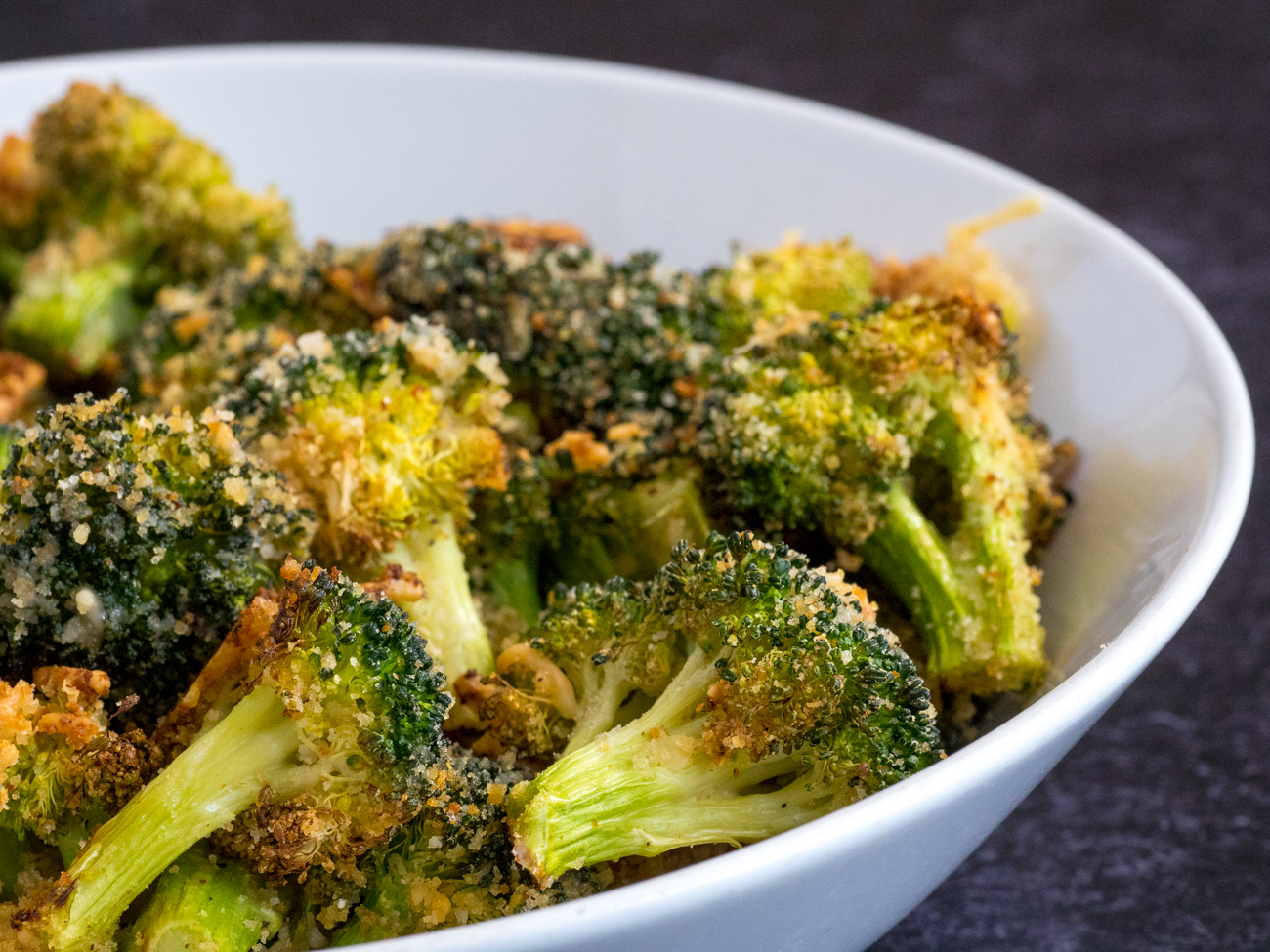 Parmesan Roasted Broccoli – Live Play Eat