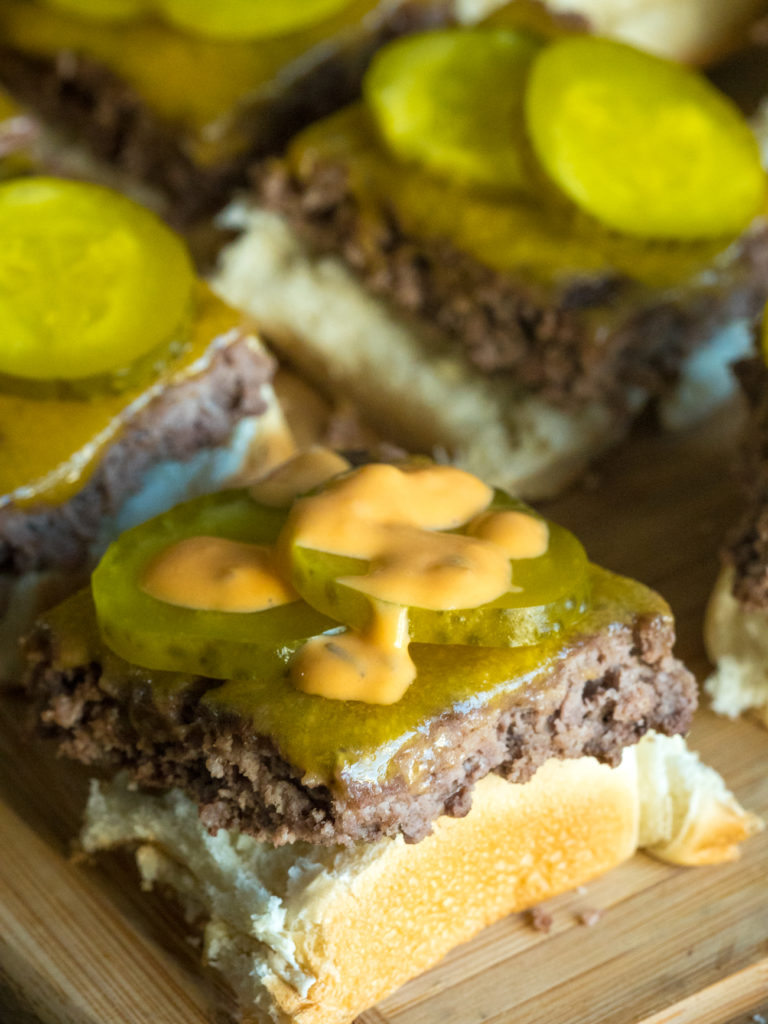 Sheet Pan Cheeseburger Sliders – Live Play Eat