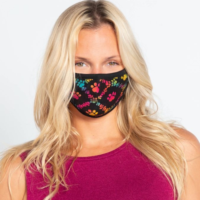 How and When to Wash Your Reusable Cloth Mask and When to Throw It Away ...